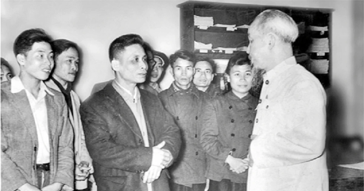 Rèn đức luôn phải đi đôi với luyện tài | Báo Nhân Dân điện tử