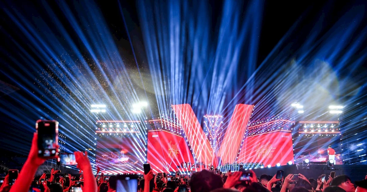 Chuẩn mực mới đã được thiết lập | Báo Nhân Dân điện tử