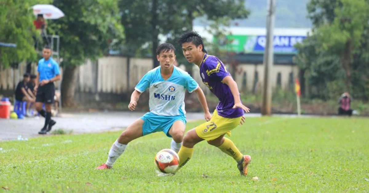 Xác định bốn đội vào bán kết Giải bóng đá U21 Quốc gia 2025 | Báo Nhân Dân điện tử