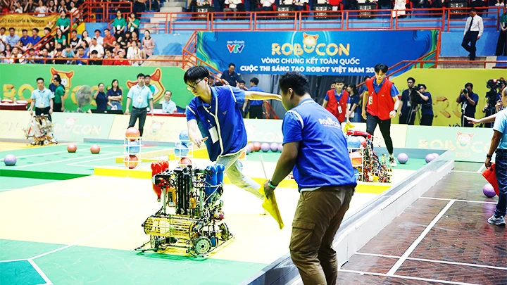 Cuộc thi Robocon châu Á - Thái Bình Dương (ABU Robocon) 2024 | Báo Nhân Dân điện tử