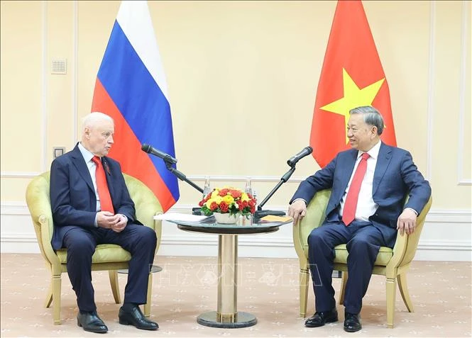 [Ảnh] Tổng Bí thư tiếp Chủ tịch Đảng 'Nước Nga Công bằng - Những người yêu nước - Vì Sự thật ...