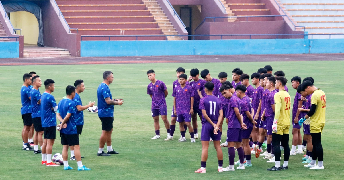 U17 Việt Nam chốt danh sách 23 cầu thủ tham dự Vòng loại giải U17 châu Á 2025 | Báo Nhân Dân điện tử
