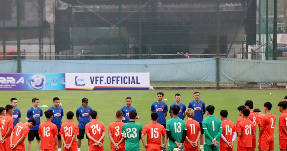 U22 Việt Nam chuẩn bị cho Giải quốc tế CFA Team China 2025 | Báo Nhân Dân điện tử