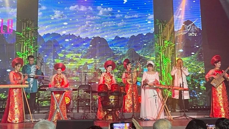 Đặc sắc chương trình nghệ thuật “Hồn Việt” hưởng ứng Ngày Du lịch Thế ...