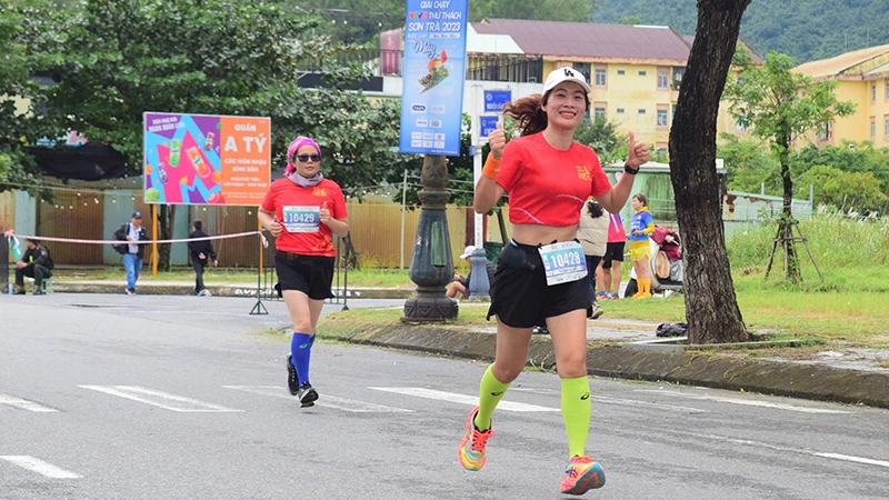Gần 2.000 vận động viên tranh tài tại giải chạy Sơn Trà Run Challenge ...