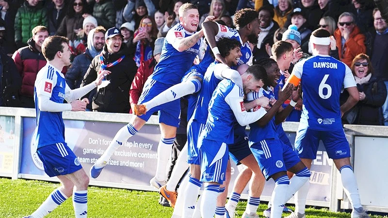 Cổ tích Macclesfield | Báo Nhân Dân điện tử