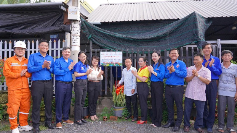 Youth of the electricity industry carry out many activities in Can Gio ...