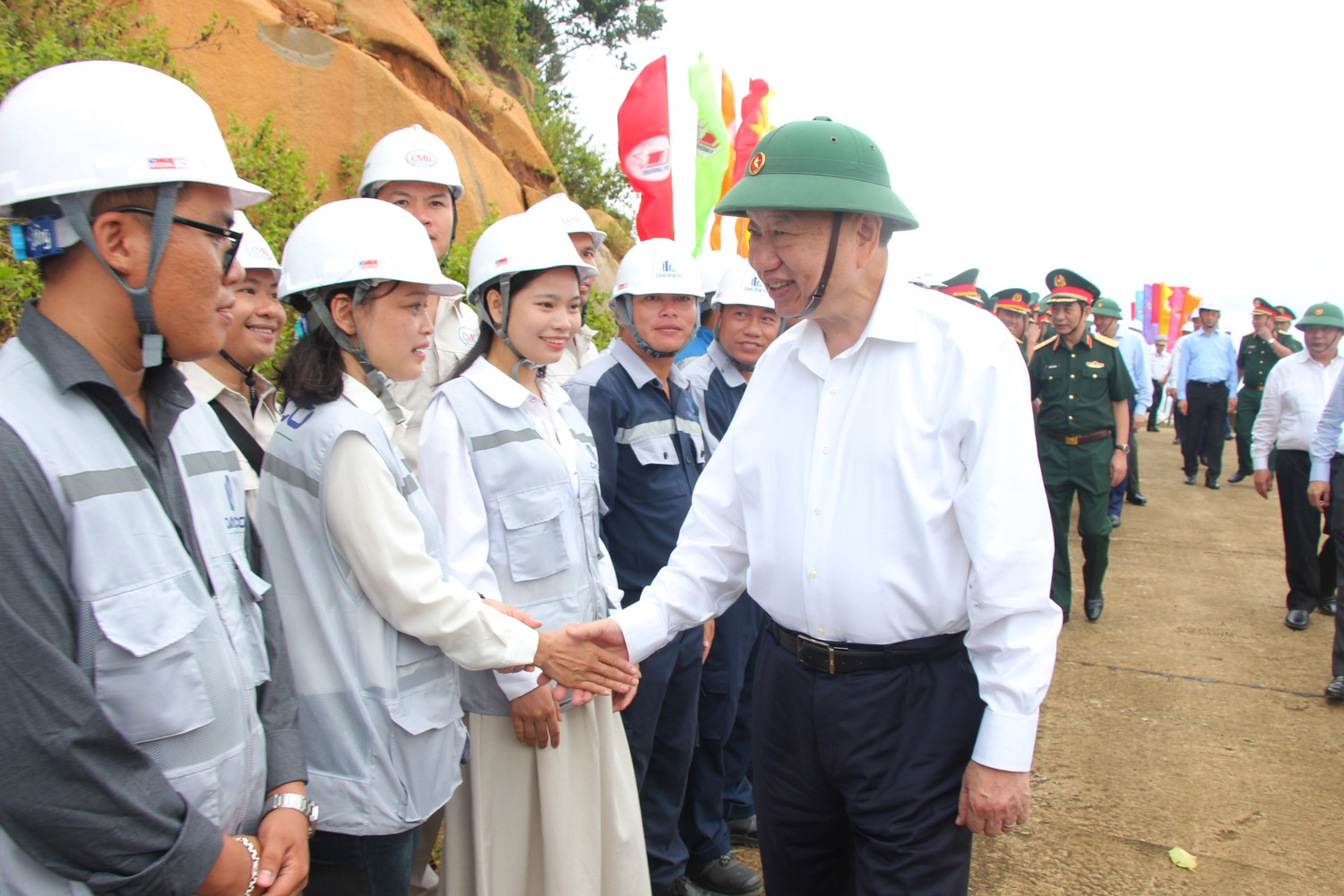 Phát triển cụm đảo Hòn Khoai - bước tiến của một Việt Nam khát vọng và ...