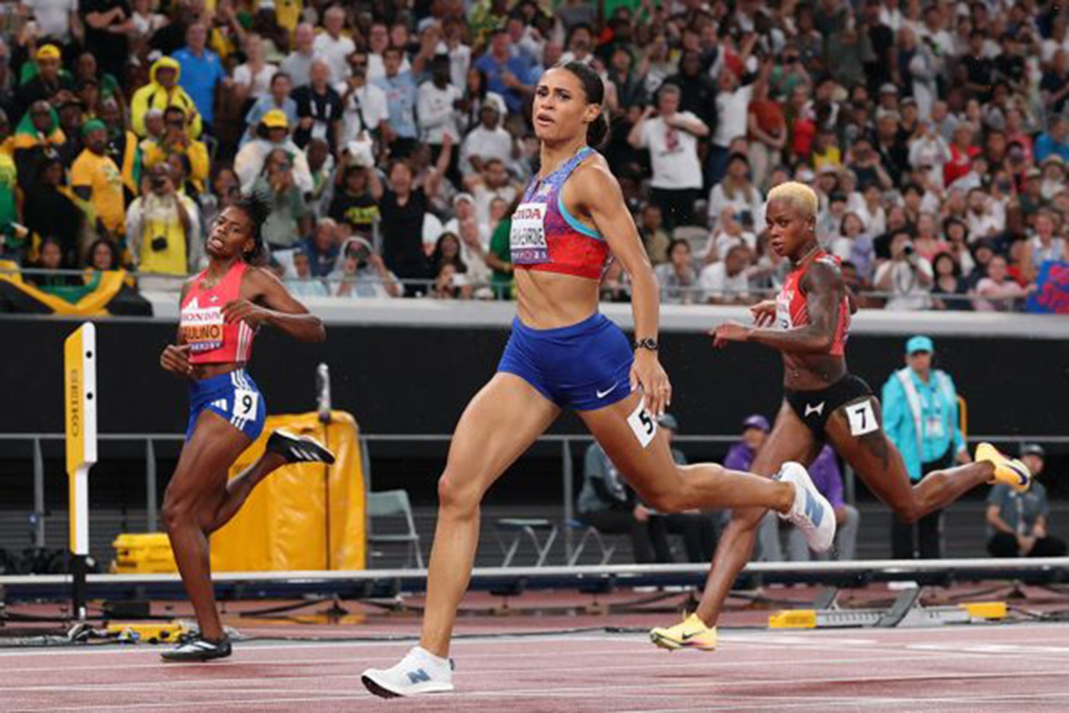 Kỷ lục thế giới 400m nữ suýt bị chinh phục bởi Sydney McLaughlin-Levrone | Báo Nhân Dân điện tử
